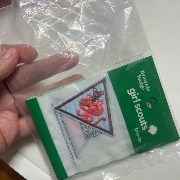 Other | 12 Making Friends Girl Scout Brownie Badge | Poshmark
